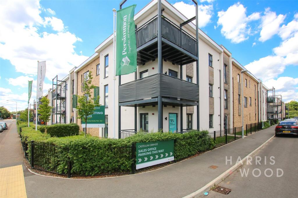 Barcro Square, Colchester, Essex, CO1 2 bed apartment - £1,300 pcm (£ ...
