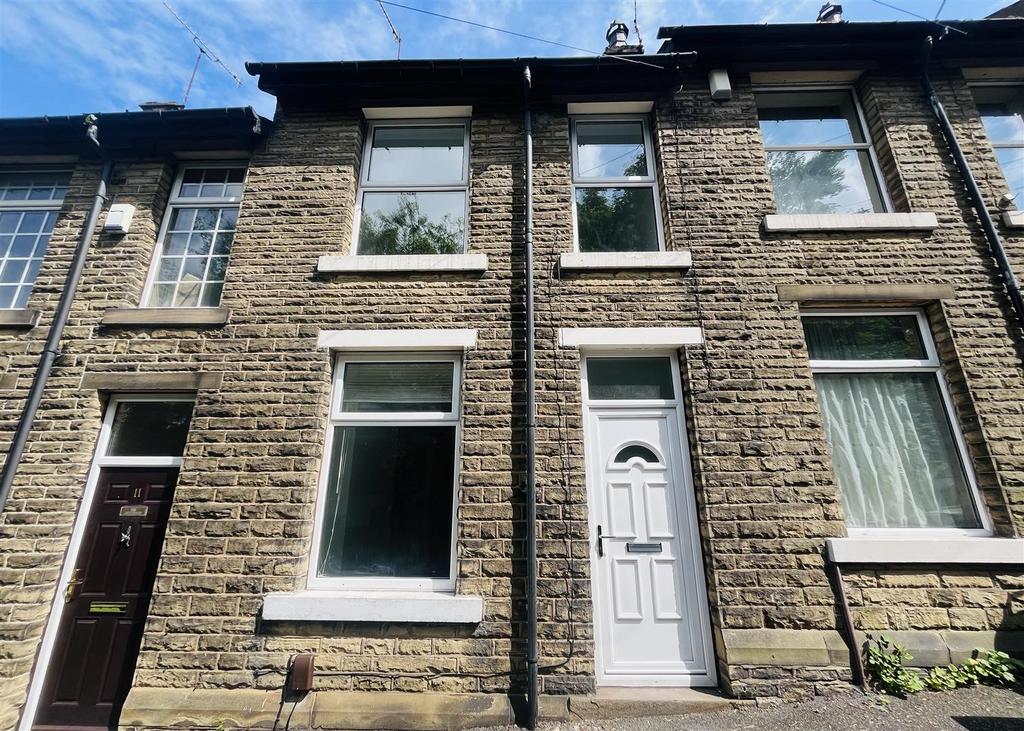 Whitegate Road Huddersfield Hd4 2 Bed Terraced House £94 500