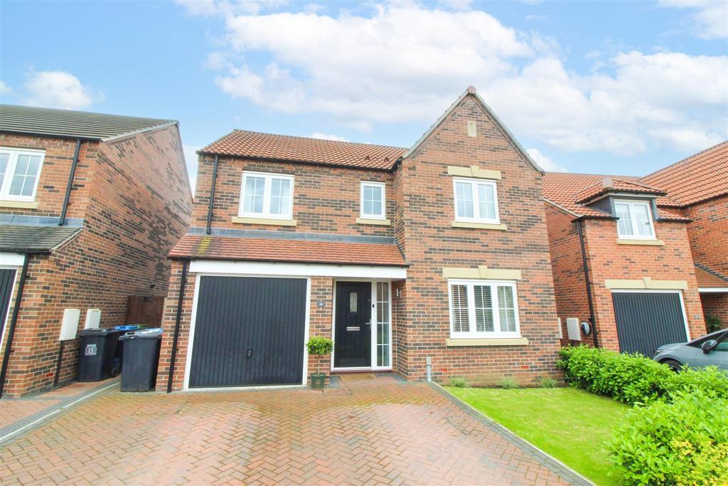 Edgar Drive, Thirsk 4 bed detached house - £380,000