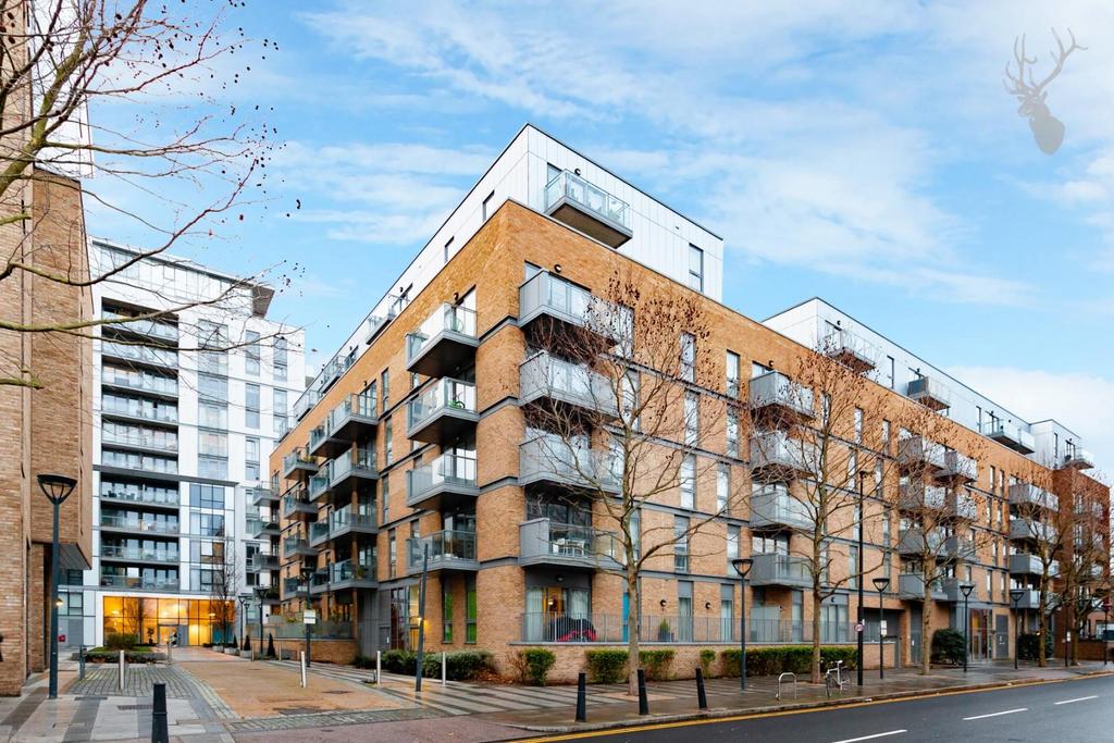 Felix Point, Epstein Square, Limehouse 2 bed apartment - £425,000
