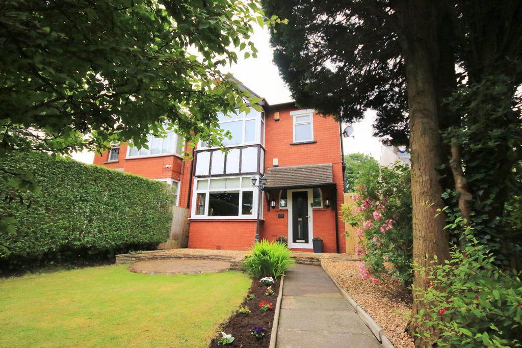 Wigan Lane, Wigan, WN1 2NH 3 bed semi-detached house - £330,000