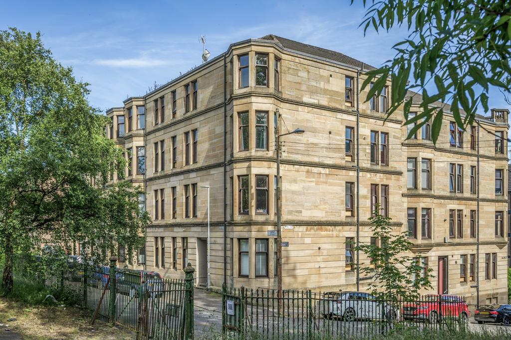 Leny Street, Flat 2/1, Firhill... 2 bed flat - £129,000