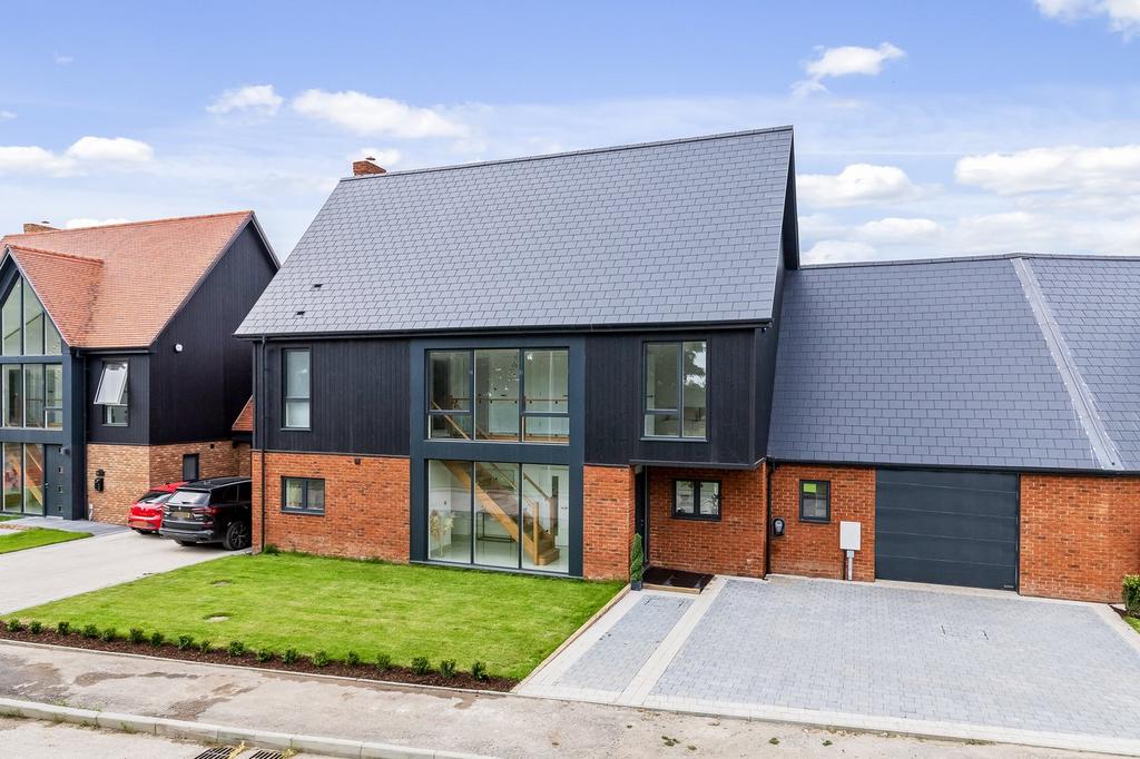 Fernfield Lane, Hawkinge, Folkestone... 4 bed link detached house - £ ...