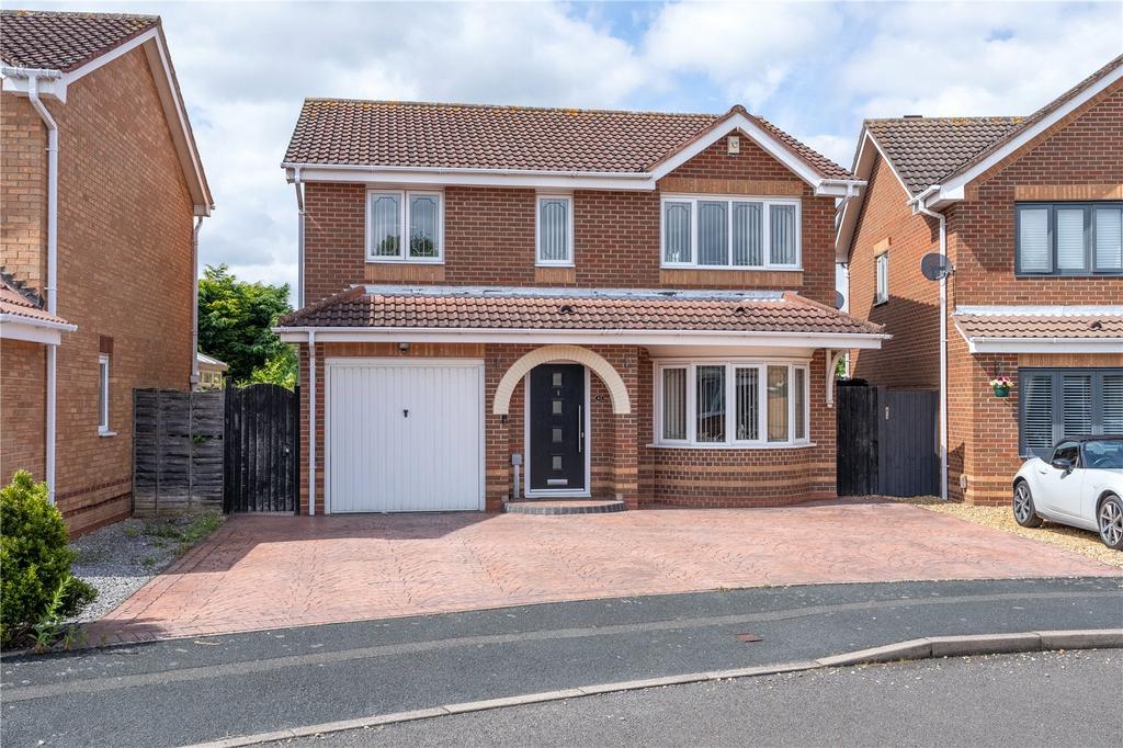 Hedingham Road, Leegomery, Telford... 4 bed detached house - £400,000