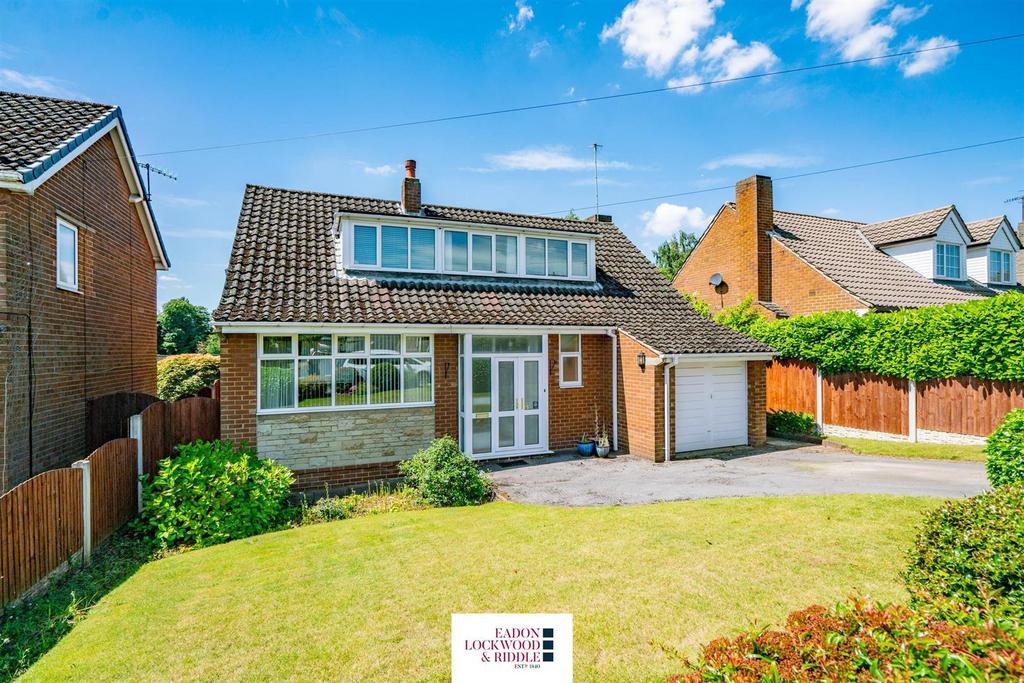 Redrock Road, Rotherham 3 bed detached bungalow for sale - £275,000