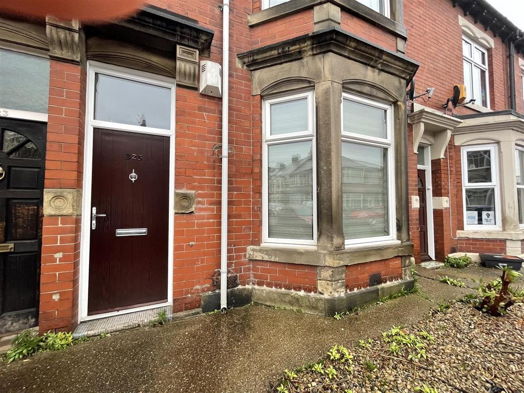 Simonside Terrace 2 Bed Flat To Rent £875 Pcm £202 Pw