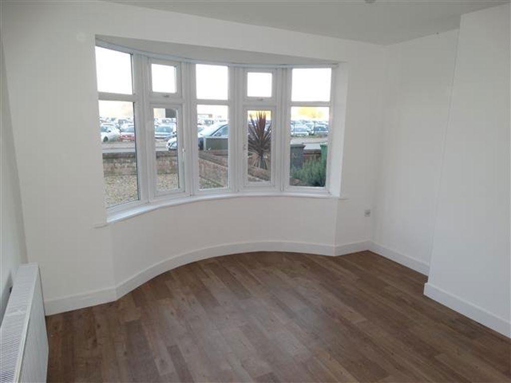 Padholme Road East, Peterborough, PE1... 3 bed semi-detached house - £ ...