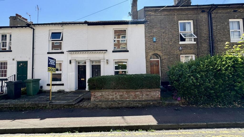Marsham Street, Maidstone, ME14 1HG 2 bed terraced house - £1,500 pcm ...