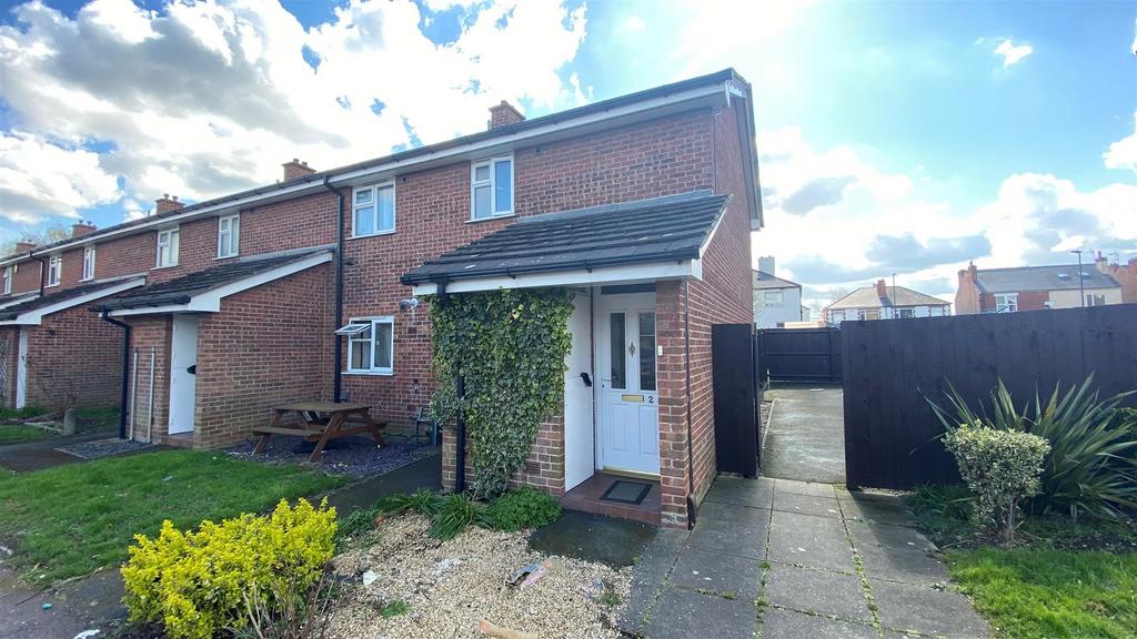 Mosedale Close, Derby DE24 1 bed flat - £89,950