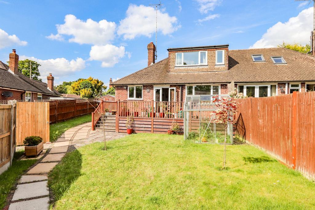 Sandrock Hill, Crowhurst, TN33 3 bed chalet - £399,950