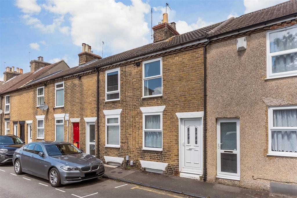 Tufton Street, Maidstone, Kent 1 bed terraced house - £200,000