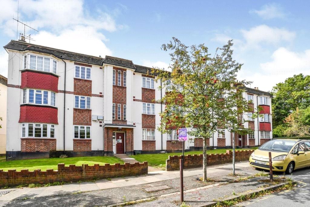 Amblecote Road, London 2 bed apartment - £190,000