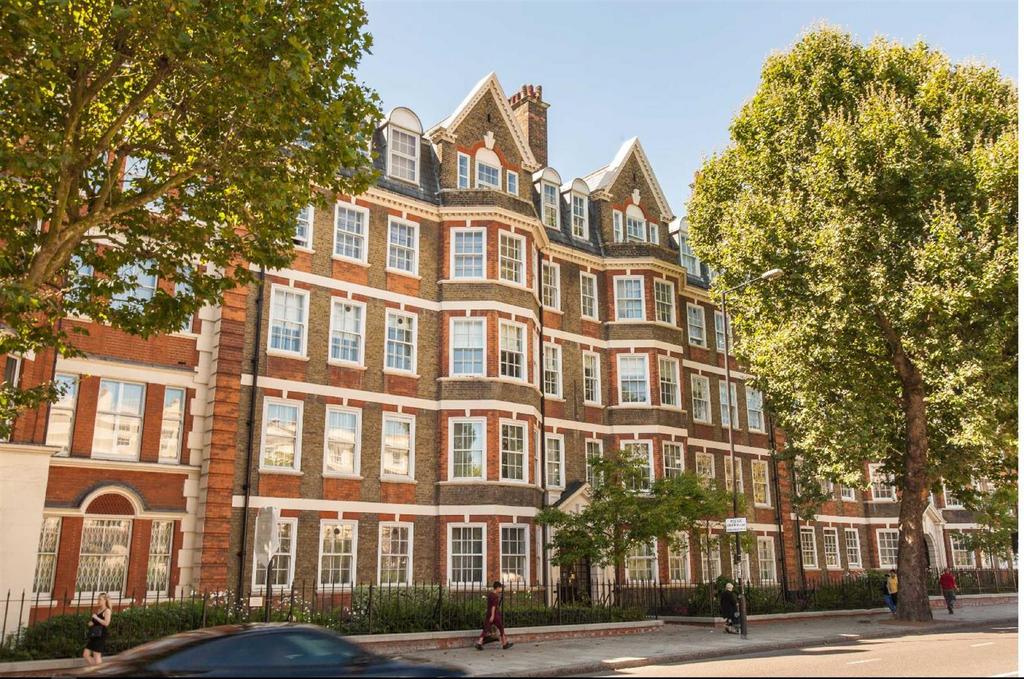 Hanover Gate Mansions, Park Road... 2 bed apartment - £2,600 pcm (£600 pw)