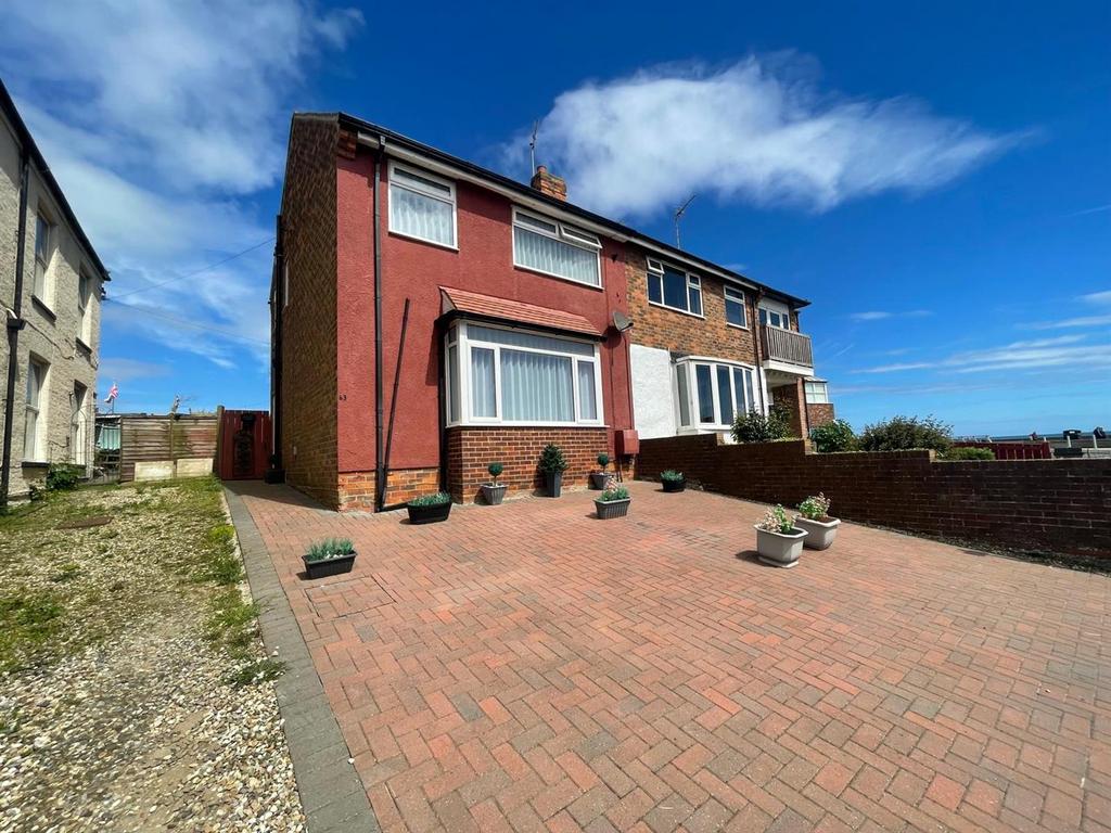 New Road, Hornsea 5 bed semi-detached house for sale - £225,000