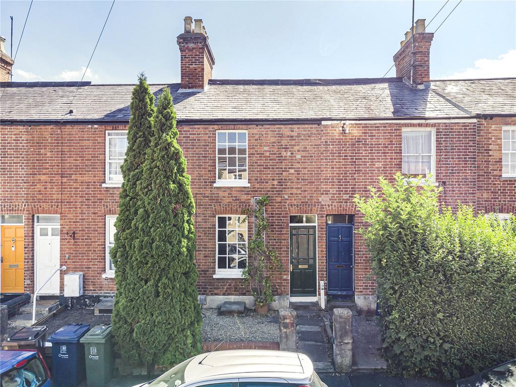 Alma Place, St. Clements, OX4 2 bed terraced house - £500,000