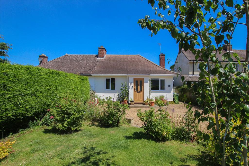 Ley Road, Stetchworth, Newmarket... 2 bed bungalow - £355,000