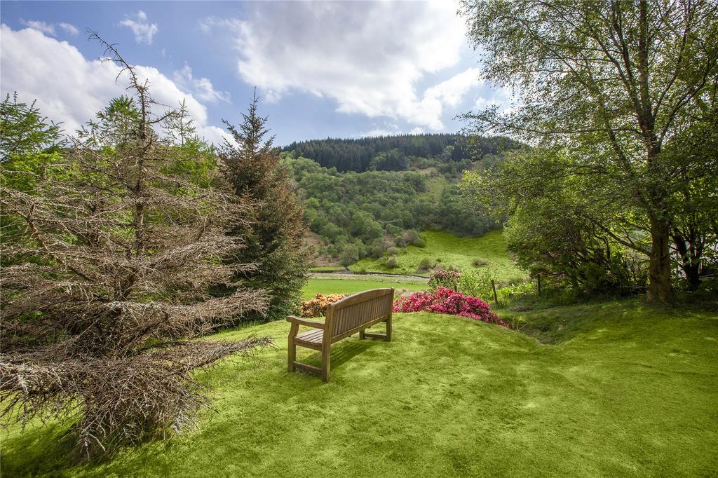 Kickshaws, Kilninver, Oban, Argyll... 5 bed detached house for sale - £ ...