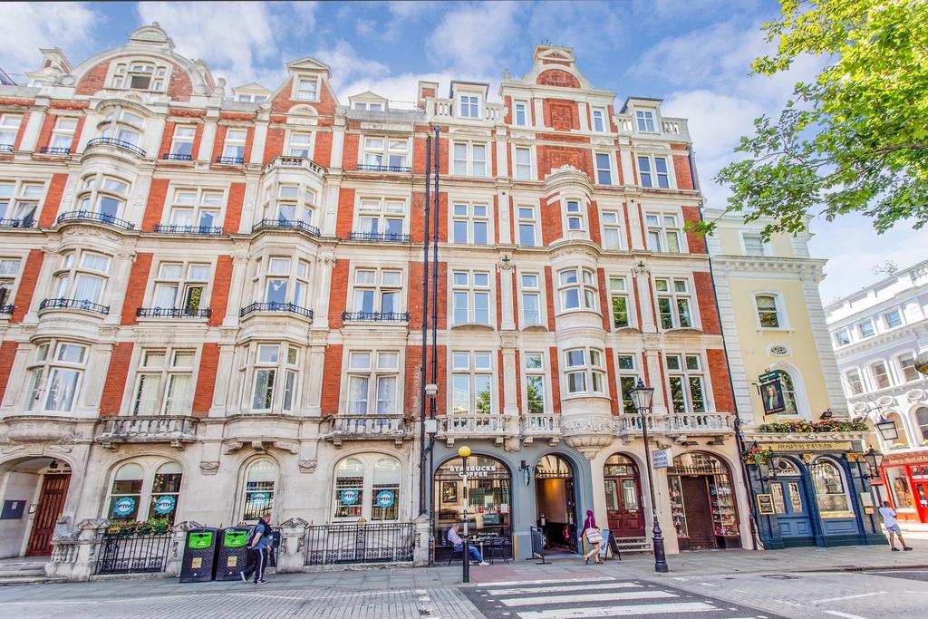 Great Russell Street, London WC1B 1 bed flat to rent - £1,675 pcm (£387 pw)