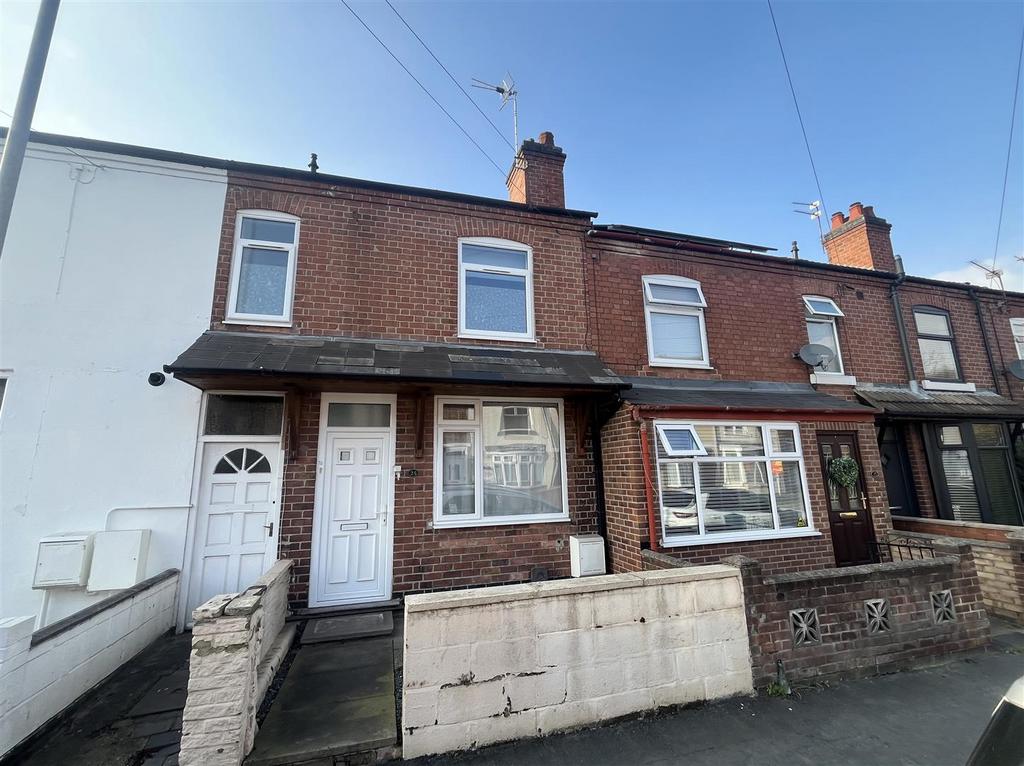Calais Road, Burton-On-Trent DE13 5 bed terraced house for sale - £239,950