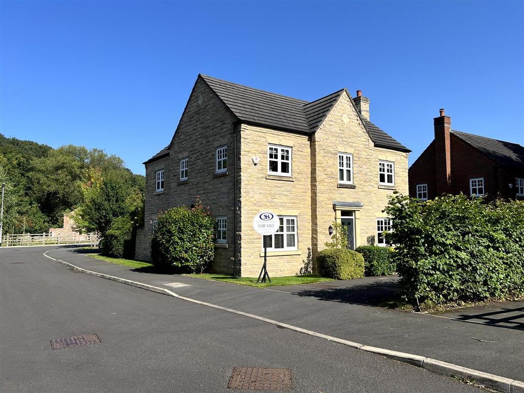 Davenshaw Drive, Congleton 4 bed detached house - £489,950