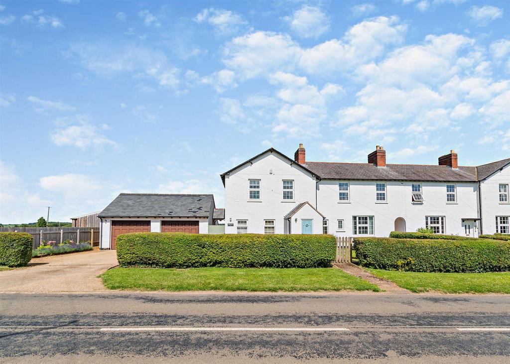 Teigh Road, Ashwell, Rutland 4 bed cottage for sale - £650,000