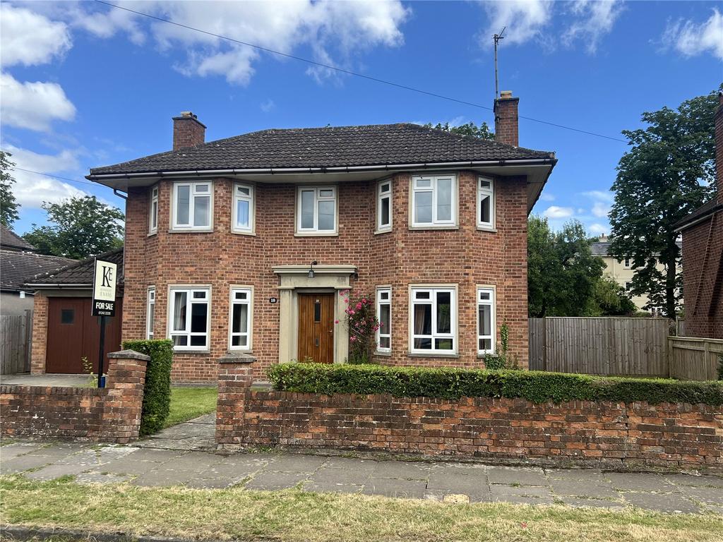 Bournside Road, Cheltenham... 4 bed detached house - £875,000