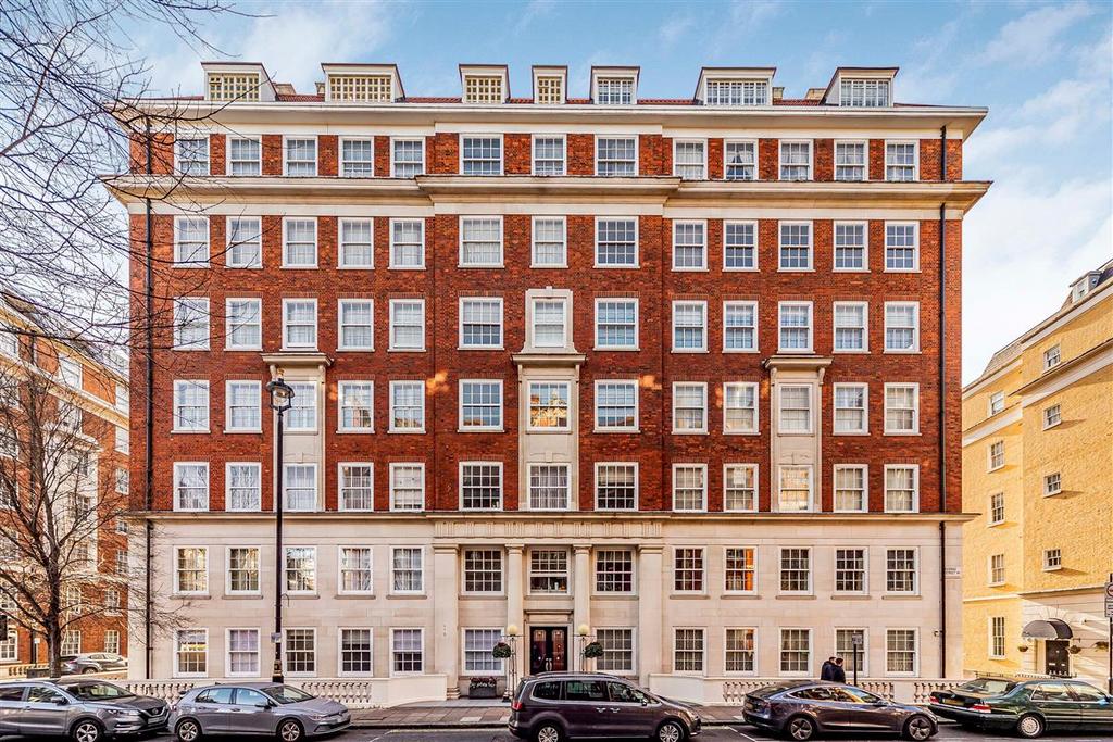 George Street, W1H 3 bed flat - £2,750,000