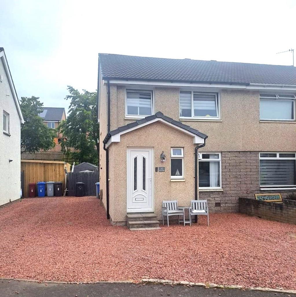 Whinriggs, Stonehouse ML9 3 bed semi-detached house - £157,000