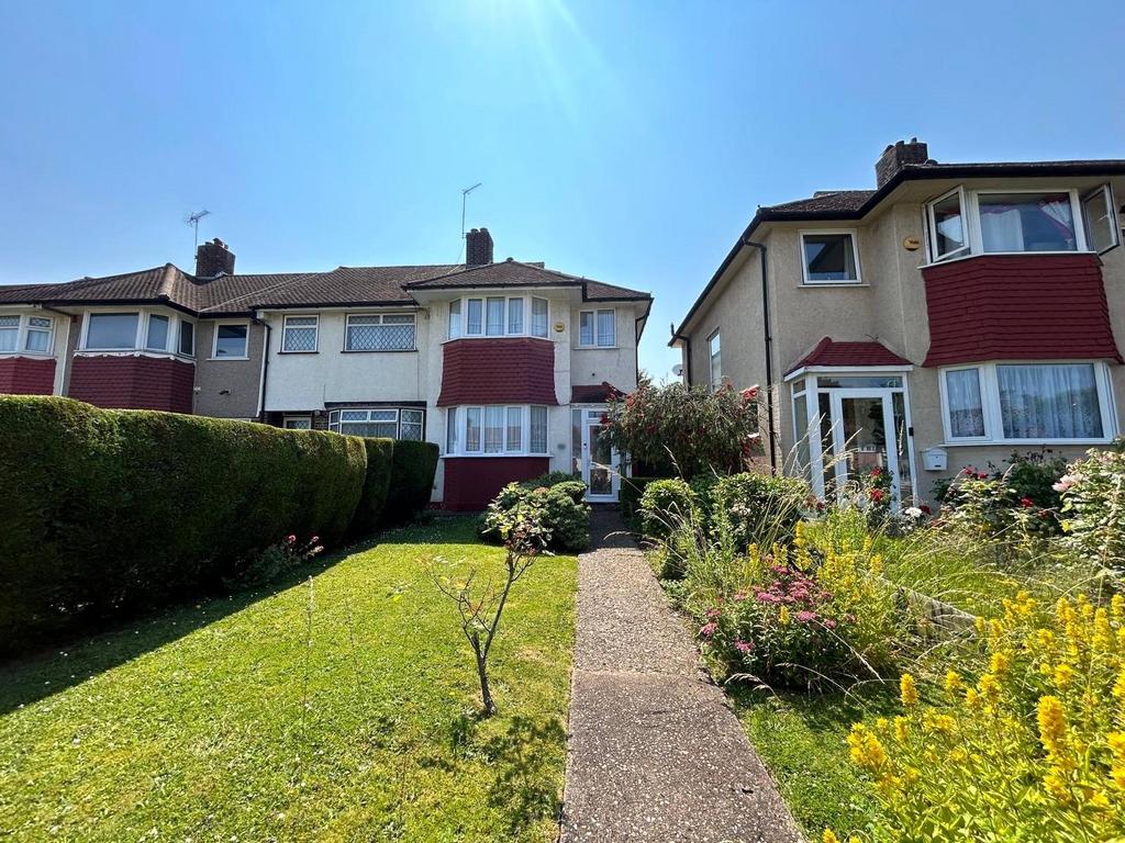 Whitefoot Lane, Bromley, BR1 3 bed semi-detached house - £500,000