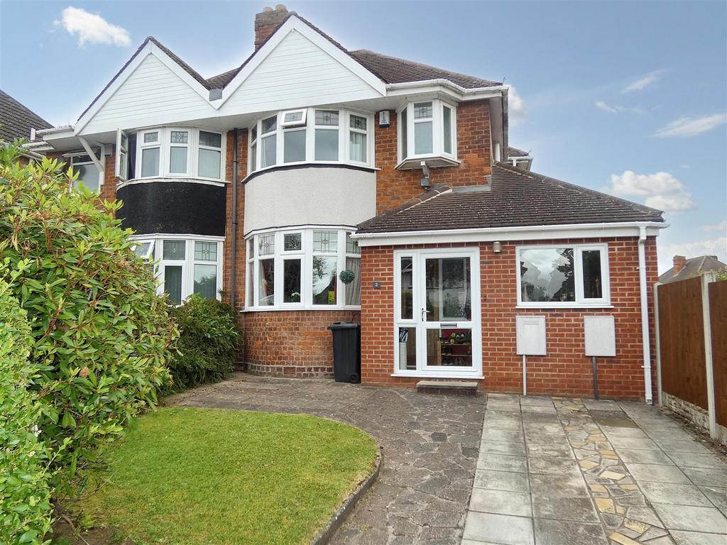 Rowan Road, Sutton Coldfield 3 bed semi-detached house for sale - £395,000