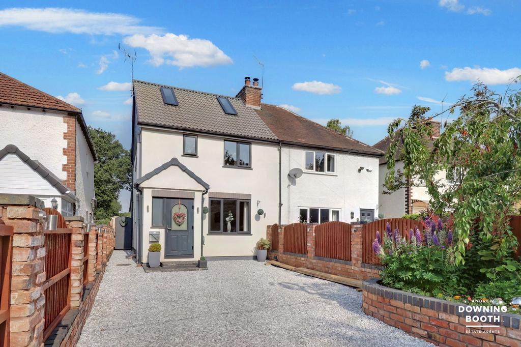 Highfield Drive, Stafford ST18 3 bed semi-detached house for sale - £ ...