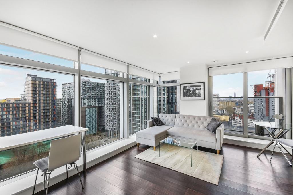 Pan Peninsula Square, East Tower... 2 bed apartment - £3,142 pcm (£725 pw)