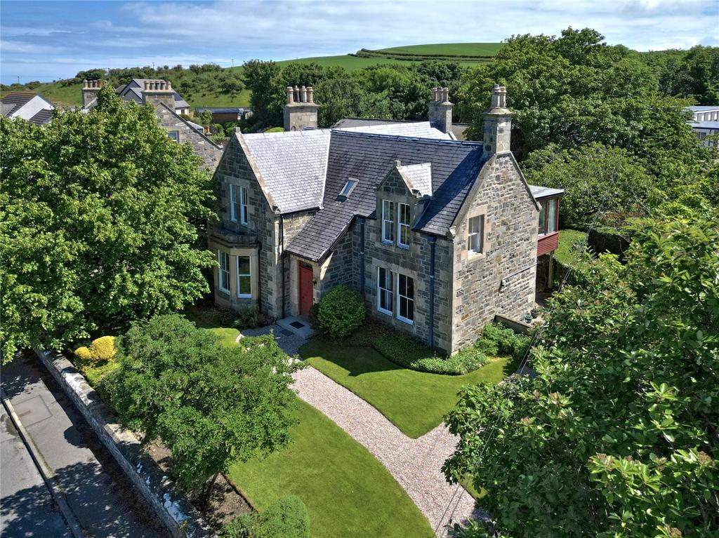 Reidhaven, 8 Seafield Place, Cullen... 5 bed detached house - £400,000