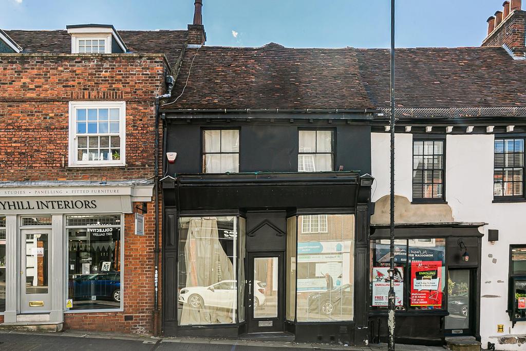 Holywell Hill, City Centre, St... Shop - £2,875 pcm (£663 pw)