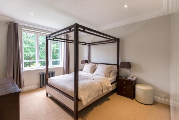 Belsize Court, Wedderburn Road... 3 bed apartment - £4,550 pcm (£1,050 pw)