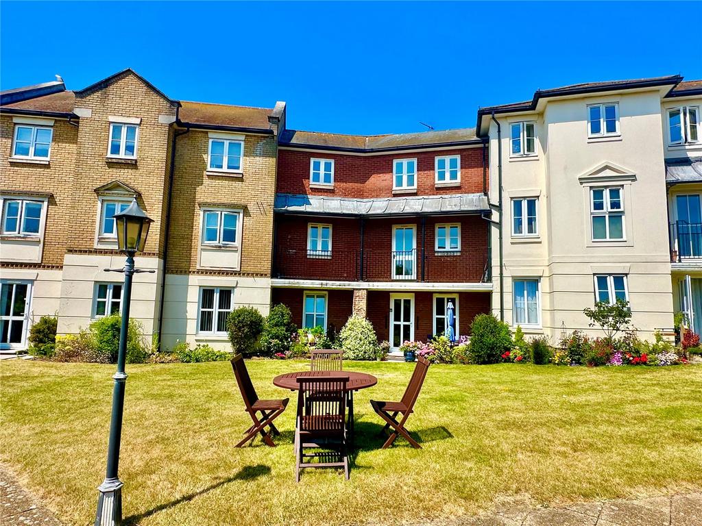 Anchorage Way, Lymington, Hampshire... 1 bed apartment for sale - £134,950