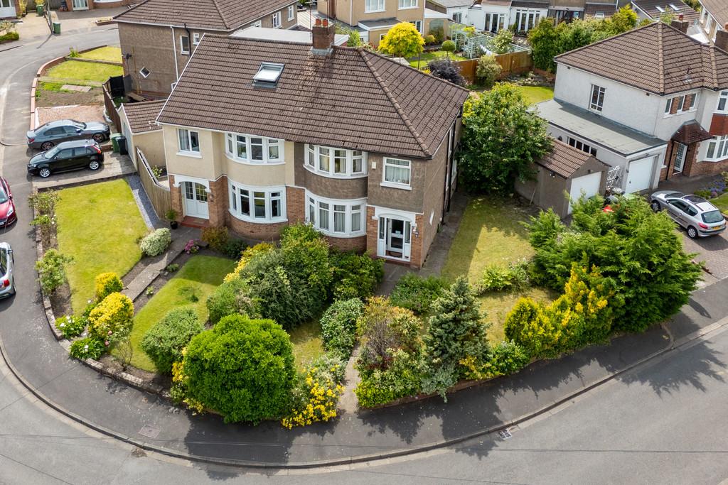 Timbers Square, Cardiff 3 bed semi-detached house - £350,000