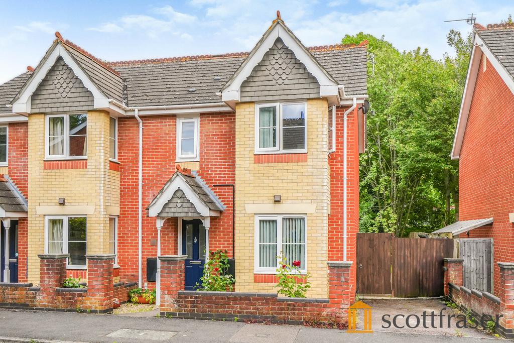 Demesne Furze, Headington, OX3 7XG 2 bed semi-detached house - £1,900 ...