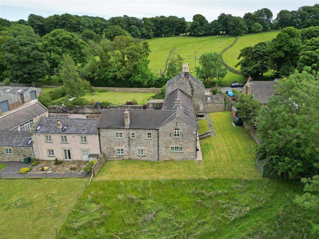 Cottage Lane, Mayfield Valley S11 4 bed barn conversion - £1,500,000