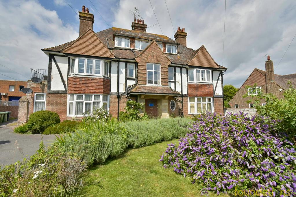 Collington Avenue, Bexhill-on-Sea, TN39 2 bed ground floor flat for ...