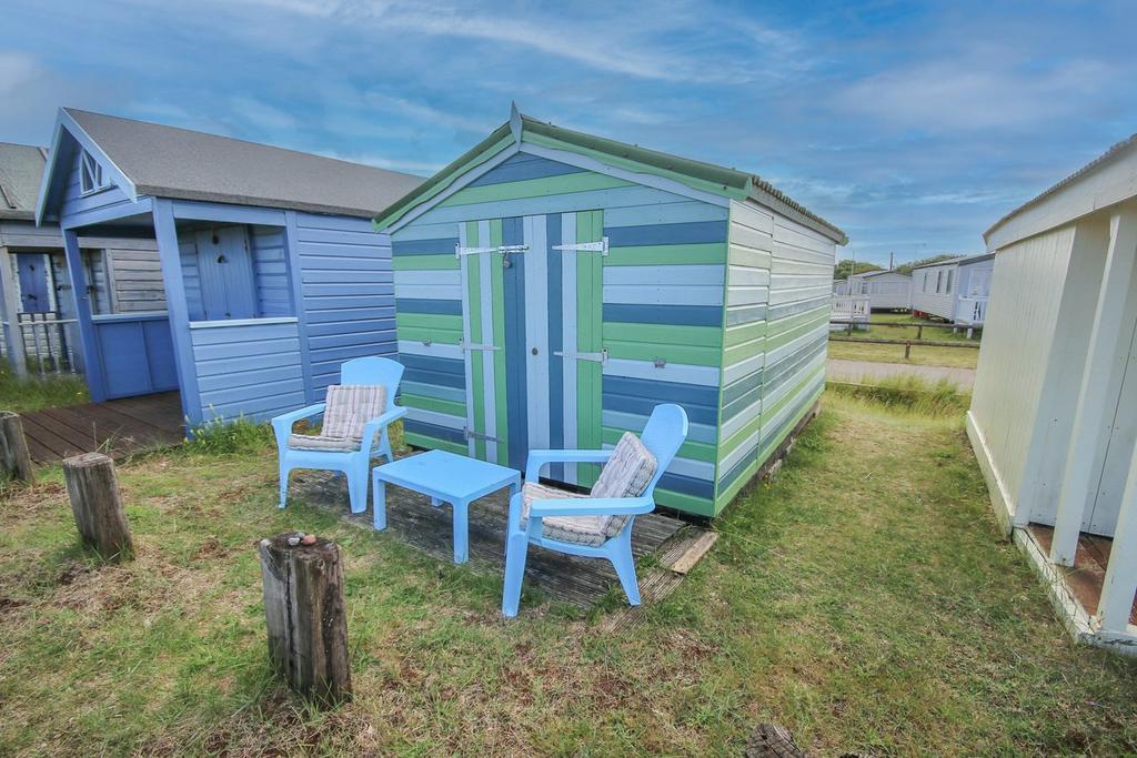 North Beach, Heacham, PE31 Chalet for sale - £16,950
