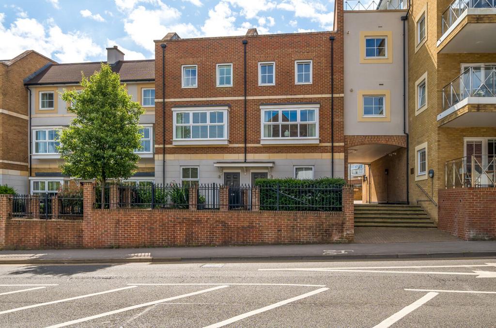 Flambard Way, Surrey GU7 4 bed terraced house - £635,000