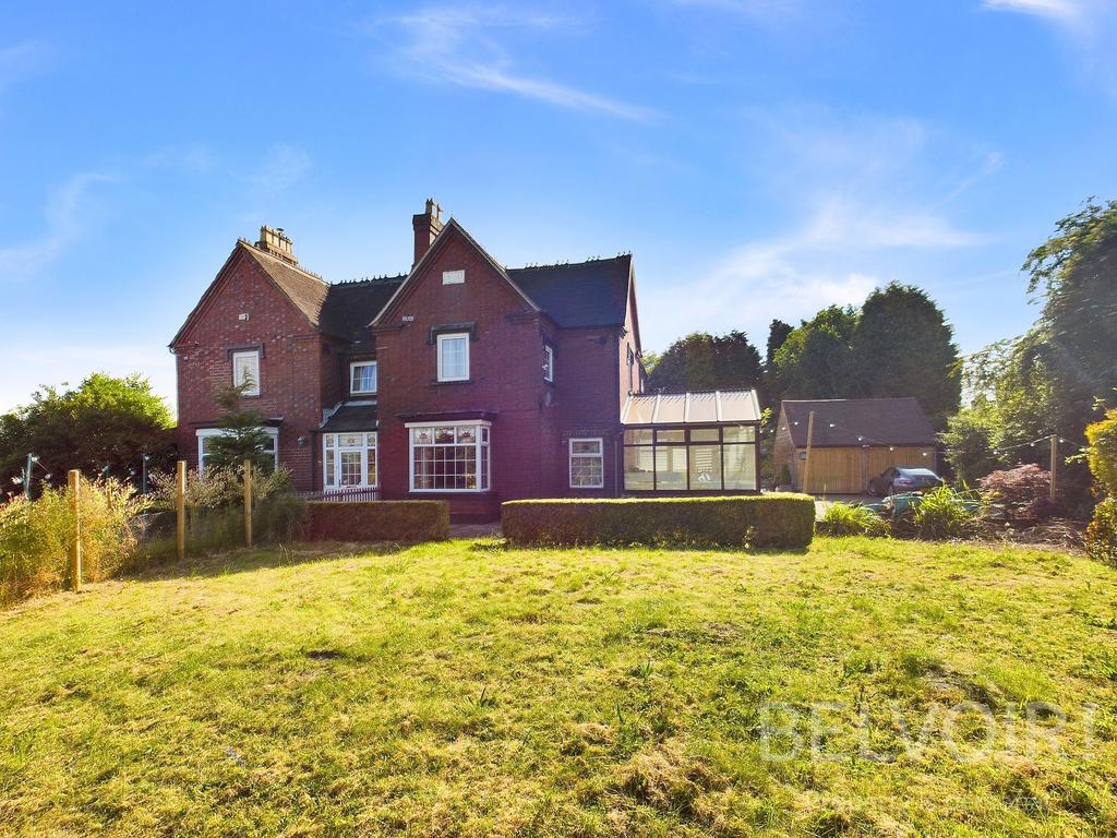Gothic Villas, Telford TF2 2 bed semi-detached house for sale - £280,000