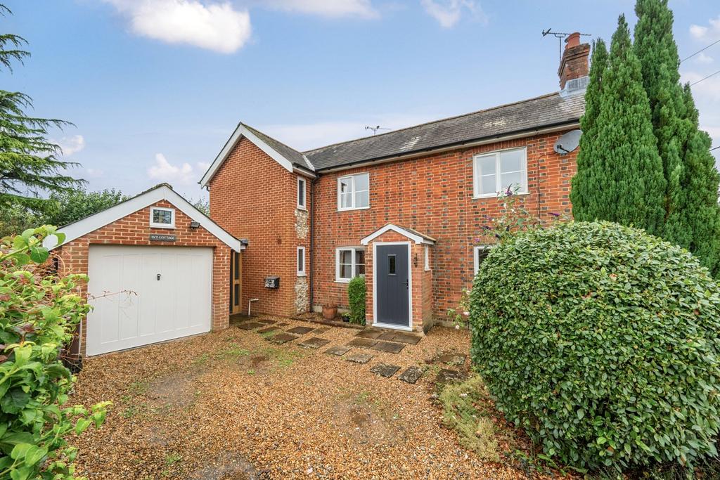 Vicarage Lane, Ropley, Alresford... 3 bed semi-detached house for sale ...