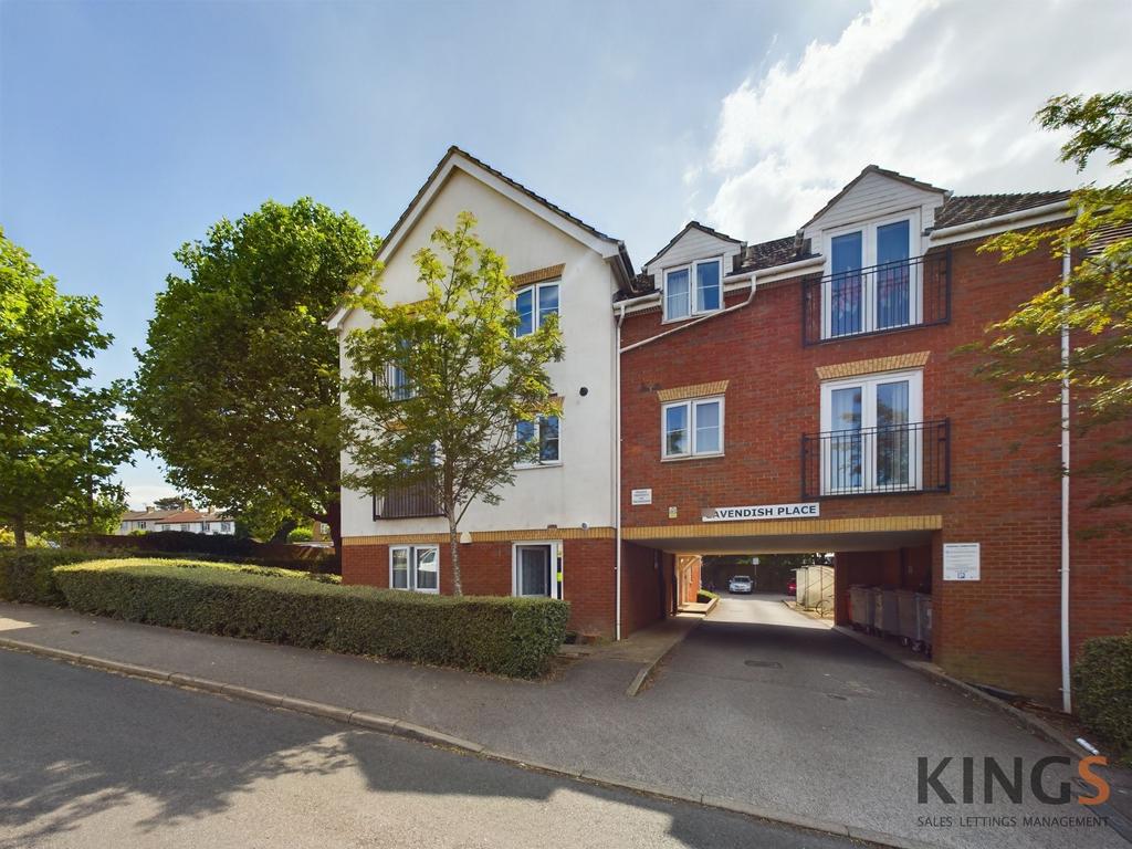 Cavendish Place, Aldykes, AL10 2 bed ground floor flat - £250,000