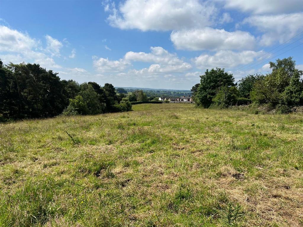 Brookfields Road, Ipstones... Land - £50,000