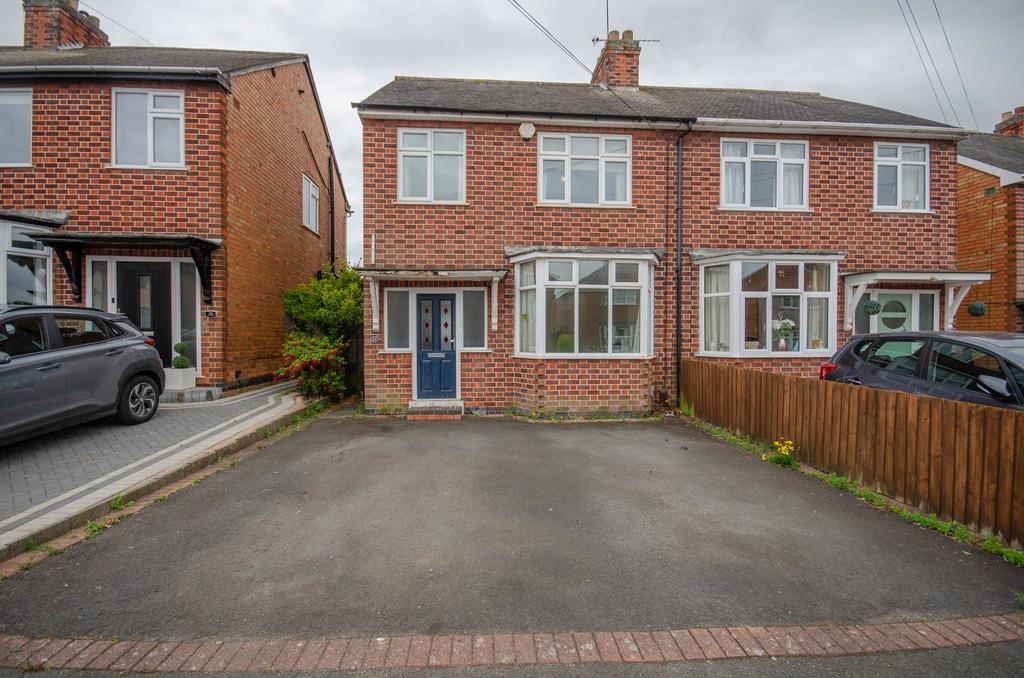 Tower Road, Southfields Estate... 3 bed semi-detached house - £240,000