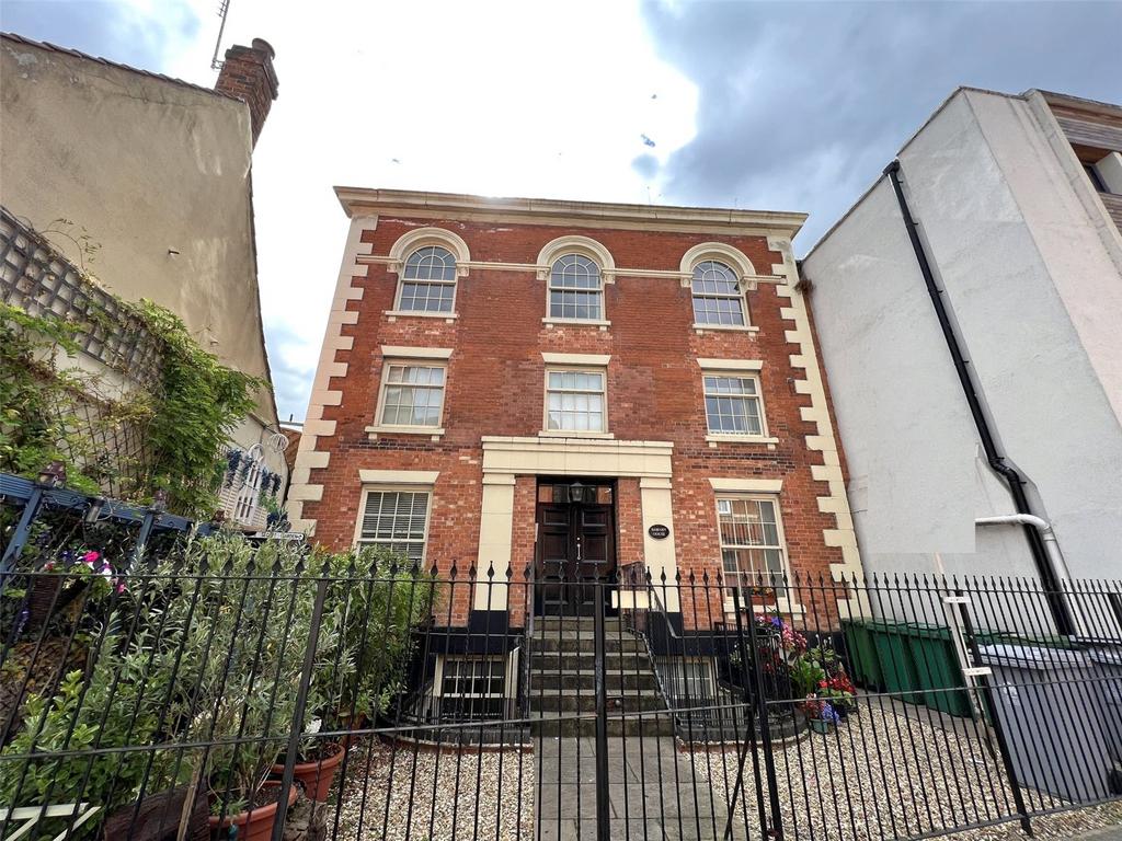Barnby House, Barnbygate, Newark... 2 bed apartment to rent - £660 pcm ...