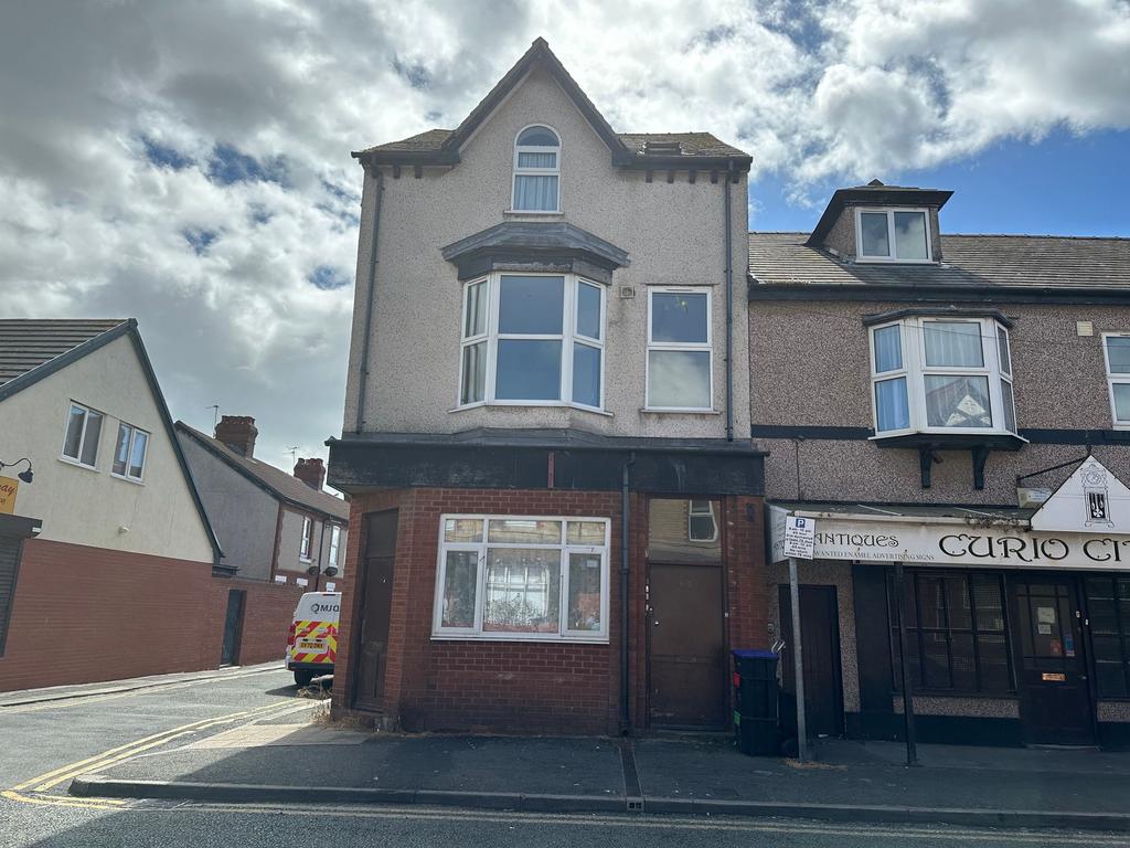 Wellington Road, Rhyl, LL18 1 bed flat - £425 pcm (£98 pw)