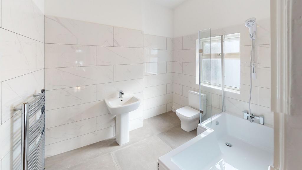 Elleray Road, Salford, M6 2 bed terraced house - £240,000